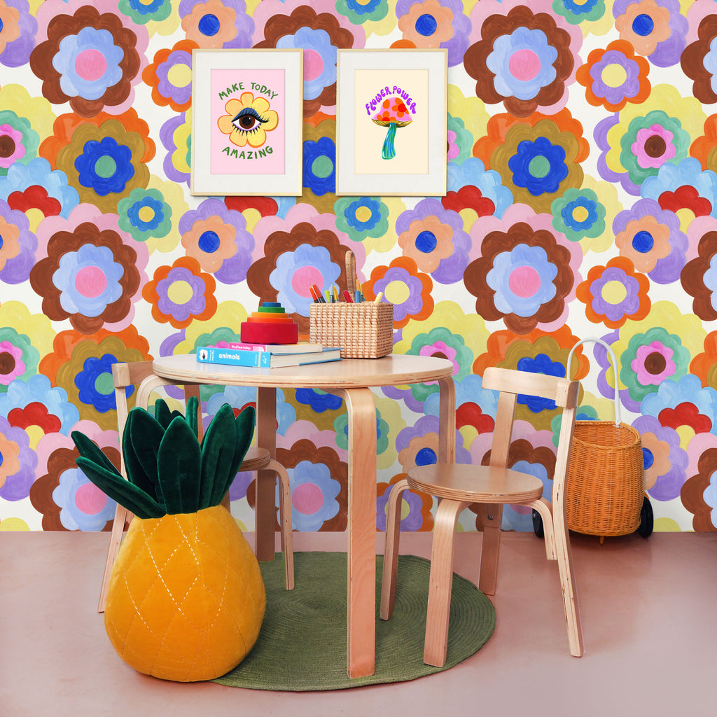 Bold Floral Wallpaper – Eleanor Bowmer